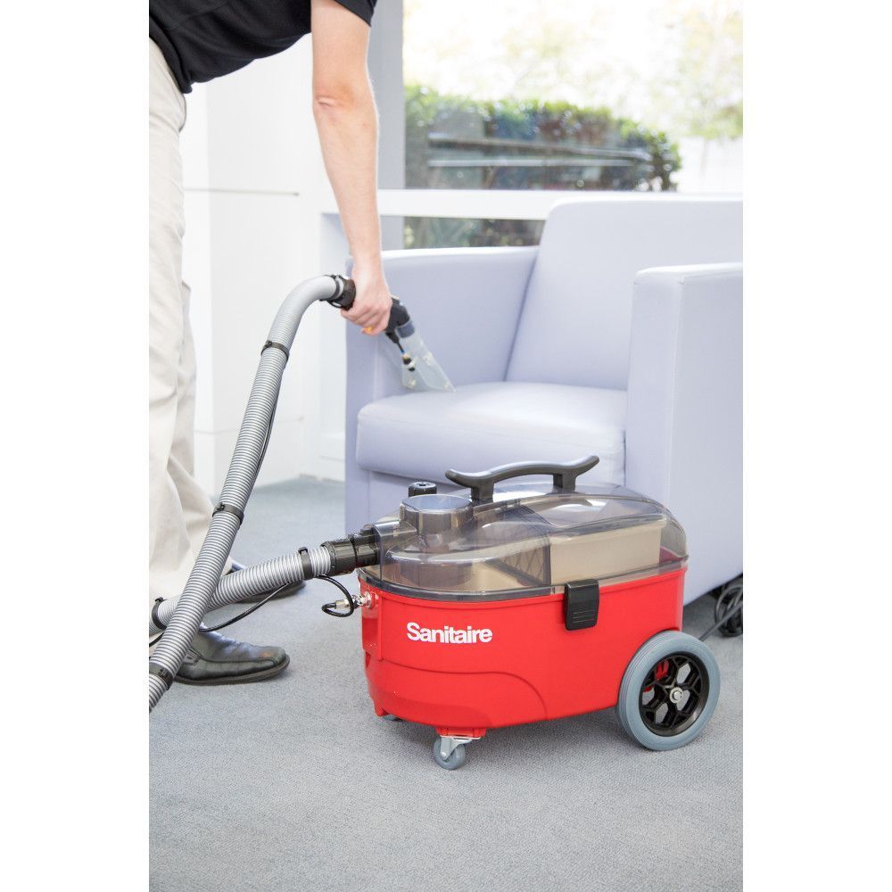 Sanitaire RESTORE SC6075 - 1.5 Gal Carpet Extractor with Wands