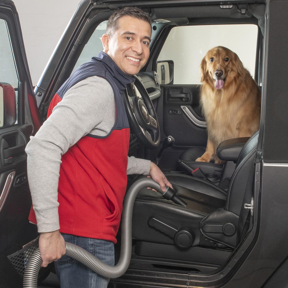 Vroom Garage Vacuum System Kit